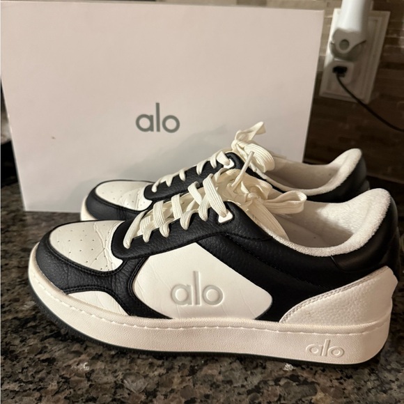 ALO Yoga | Shoes | Alo Yoga Black And White Sneakers | Poshmark